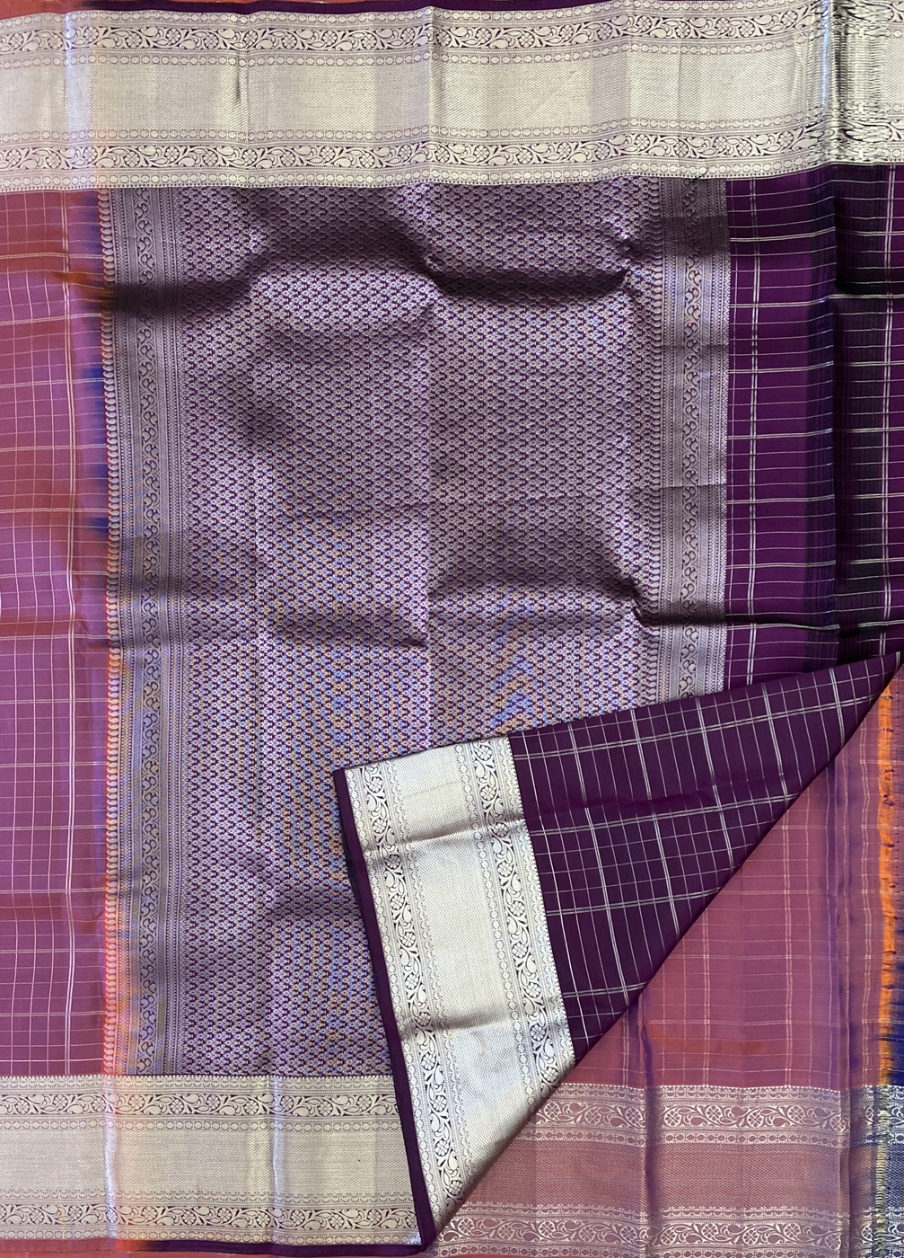 GEETHANJALI - THE SILK WALK DELIGHTS 16570