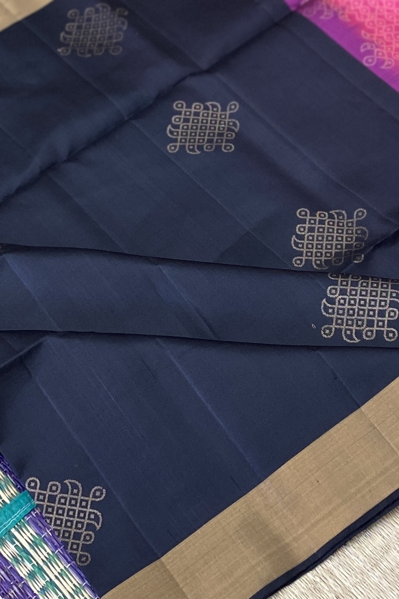 Pure Kanchi Soft Silk Saree with Kolam Buttas and Contrast Pallu