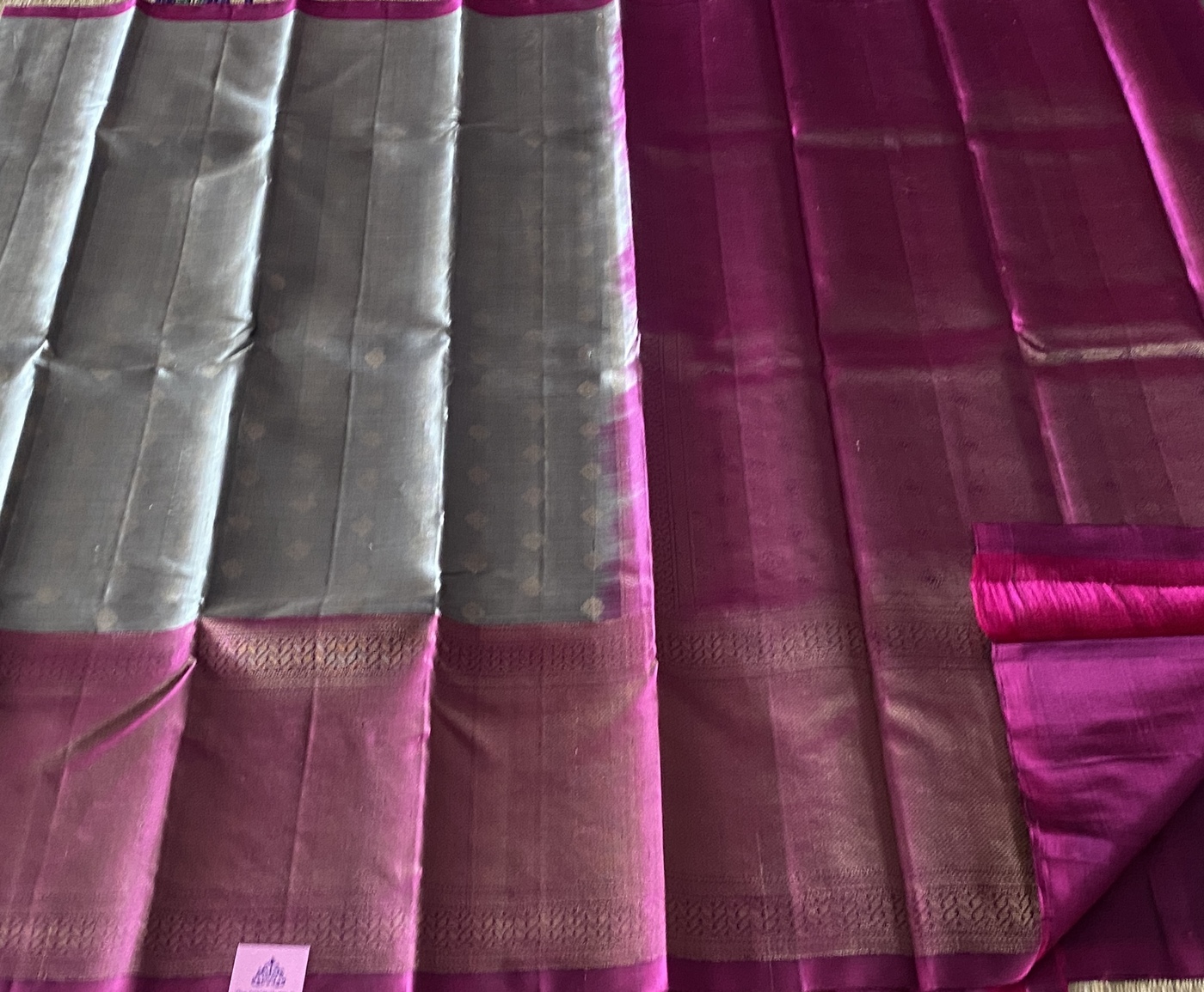 AADHIRA - The SilkWalk Exclusives 8746
