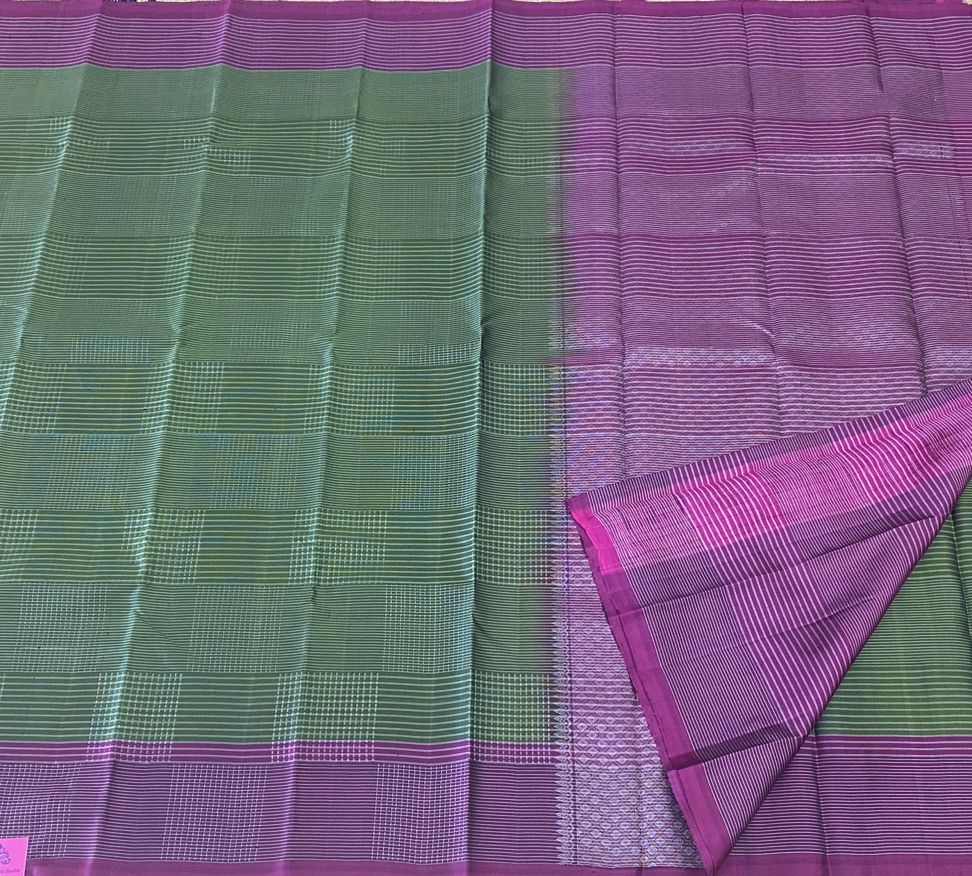 VAIRAM -THE SILKWALK EXCLUSIVES 15916